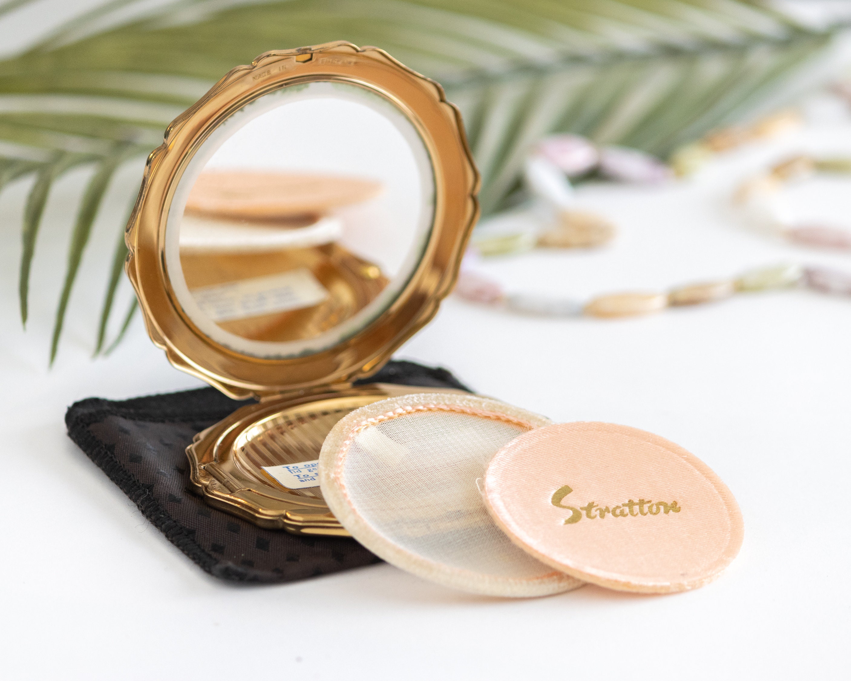 Vintage Stratton Compact | 'Princess' Vintage Powder Compact for Loose ...