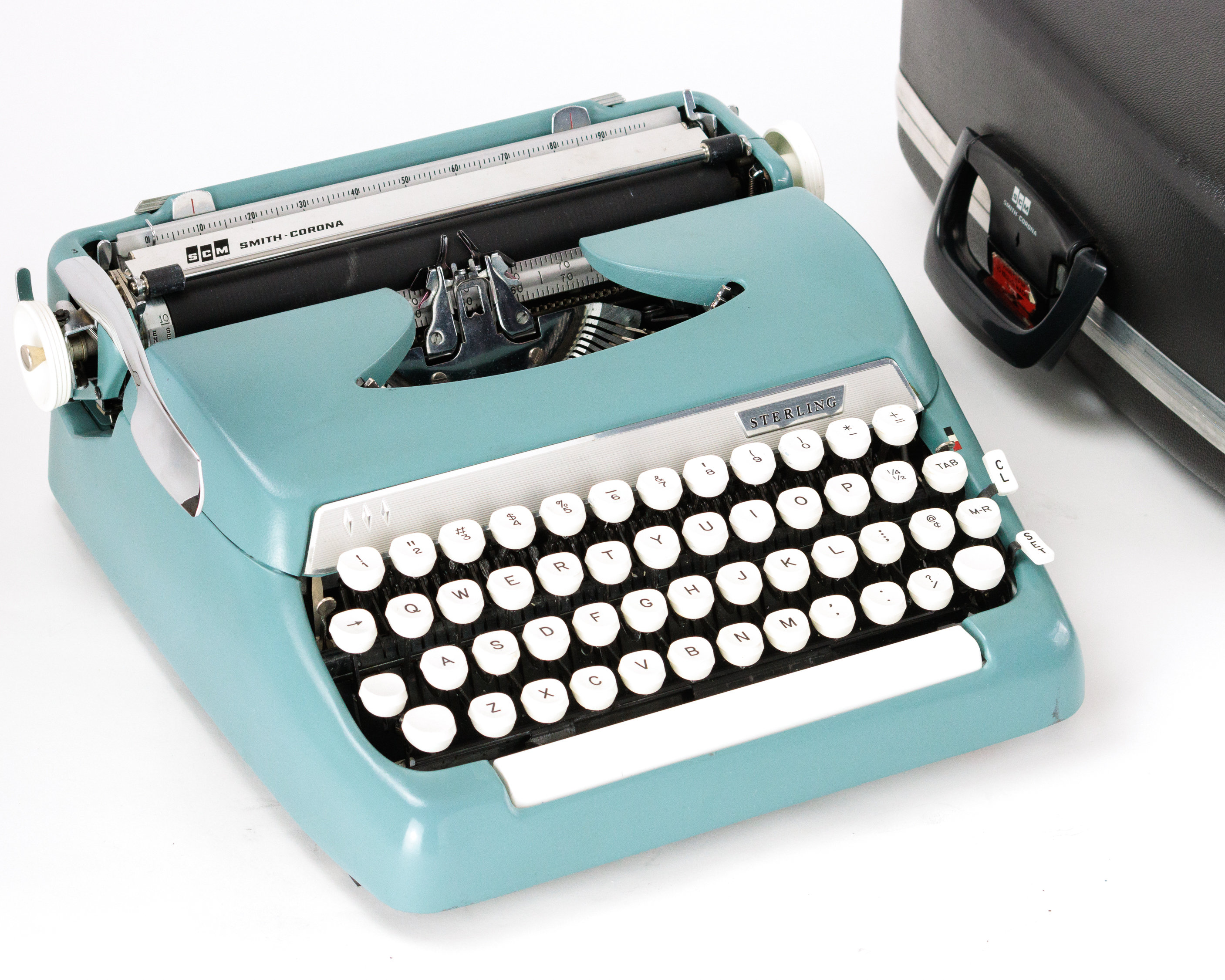 Working Vintage Typewriter | Smith-Corona SCM Sterling Typewriter with ...