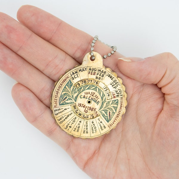 Calendar Keychain - Etsy