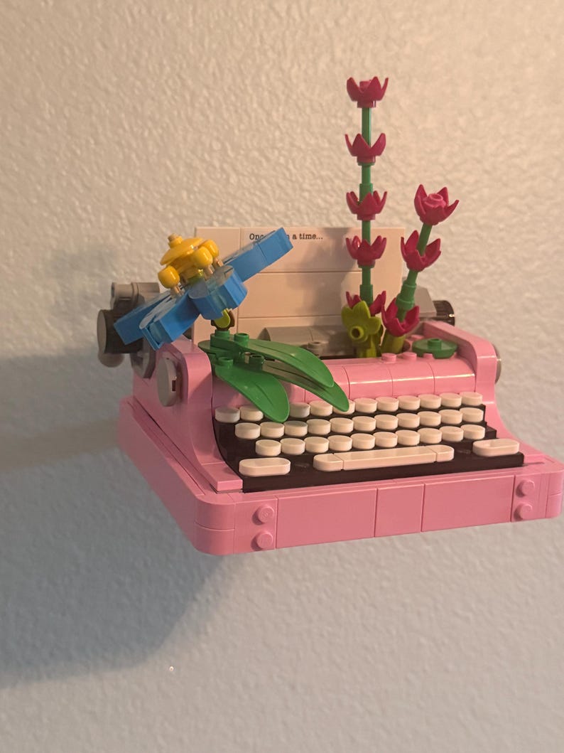 LEGO Wall Mount and Wall Building Block. Display Your Builds or Create ...