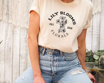 Lily Blooms Tshirt - Etsy
