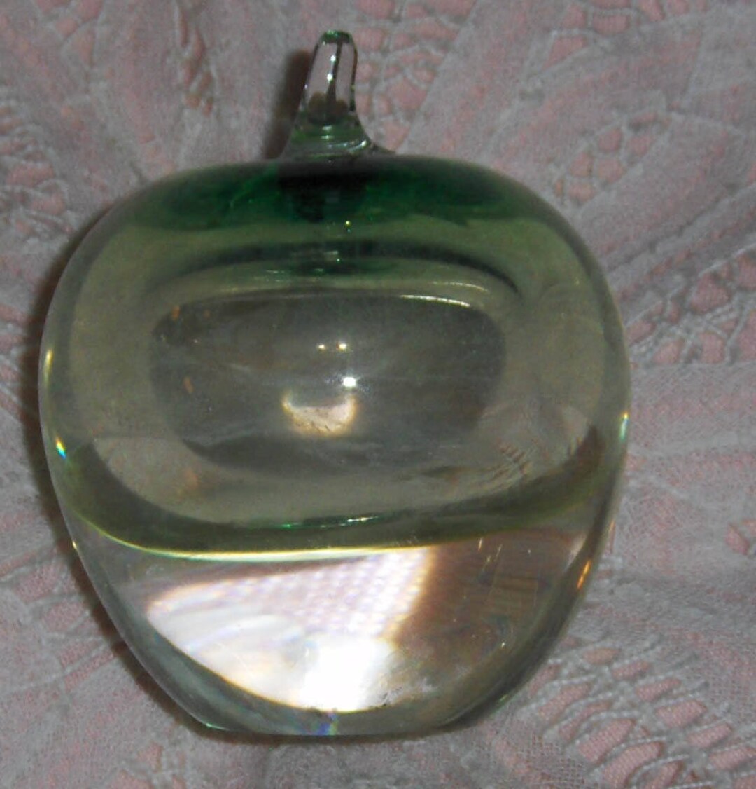 Vtg Art Glass Pear Fruit Paperweight Green Ahus Studio Sweden ...