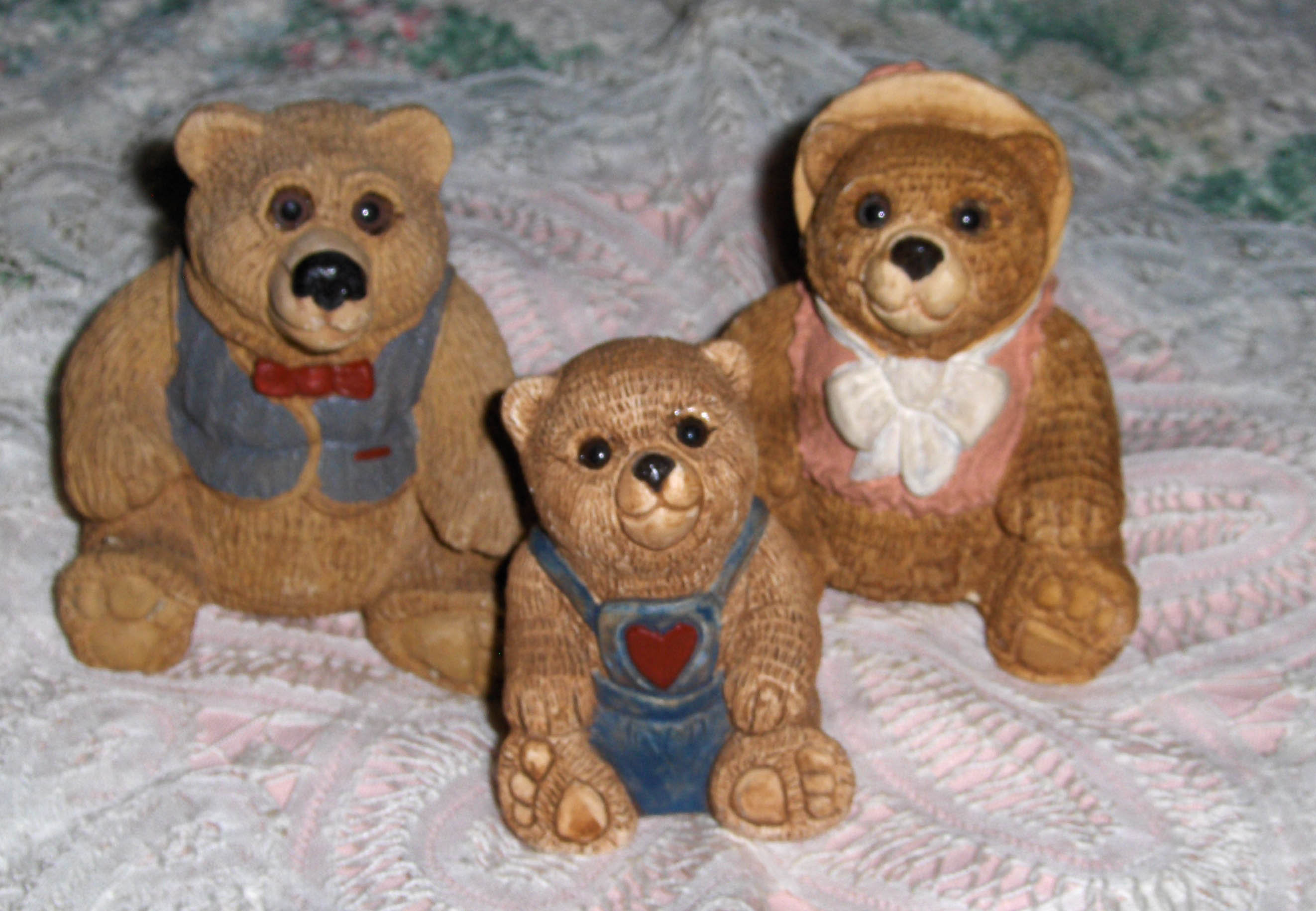 Vintage Stone Critters Bear Family Figurines 1984 United Design Mama ...
