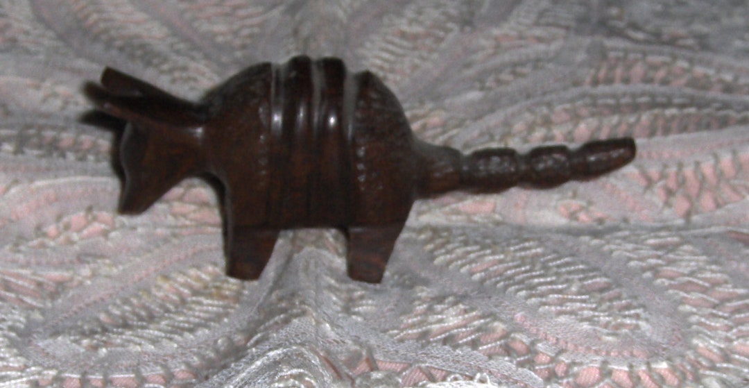 Vintage Hand Carved Wooden Armadillo Figurine Primitive Folk Art Wooden ...