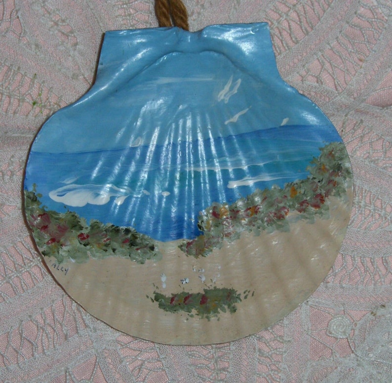 Vintage Hand Painted Beach Scene on Scallop Seashell Nautical Ocean ...