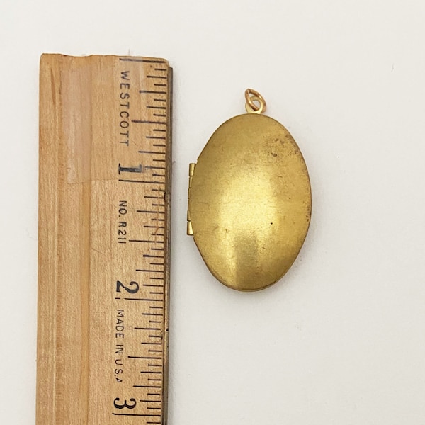 Large Oval Locket - Etsy