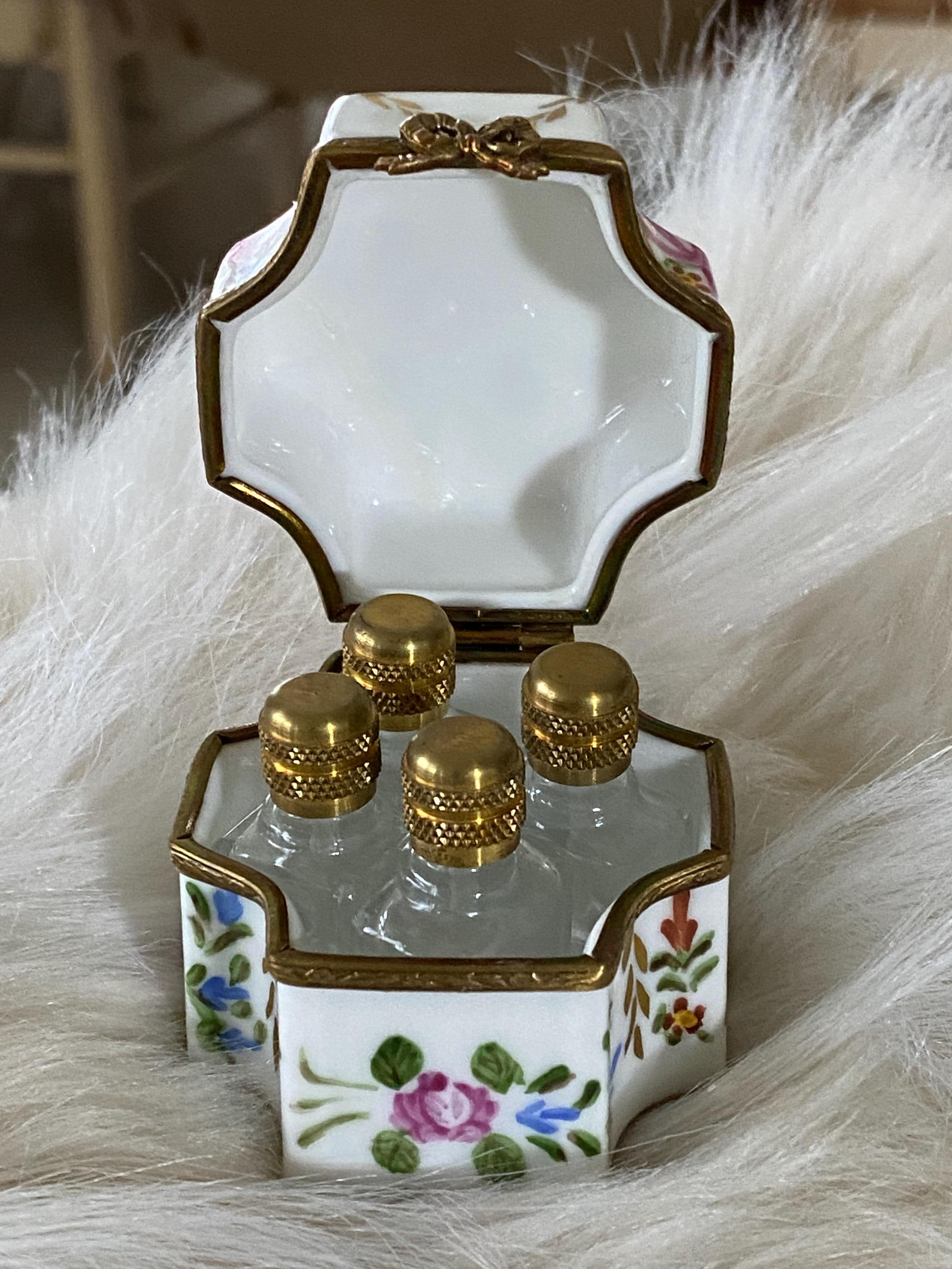 Vintage Fine Porcelain Limoges Boxes Hand Painted Made in France ...