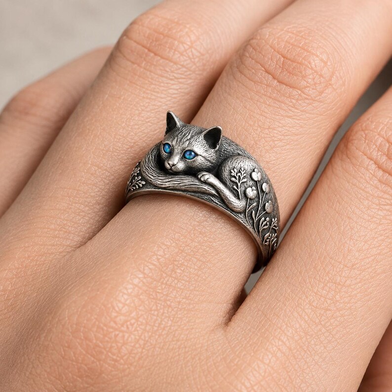 Sleeping Cat Wrap Ring, Antique Silver Finish, Floral Engraved for Cat ...