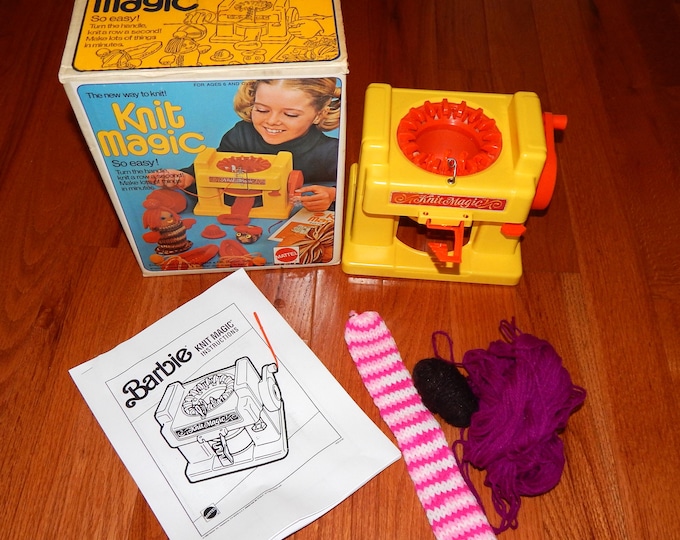 Mattel KNIT MAGIC Knitting Machine Original Box 16 Stitch Circular ...