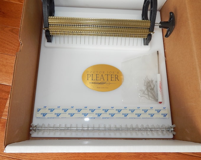 SMOCKING PLEATER 24 Rows 48 1/2 Rows Dr. Joe EXCELLENT Condition Extra ...