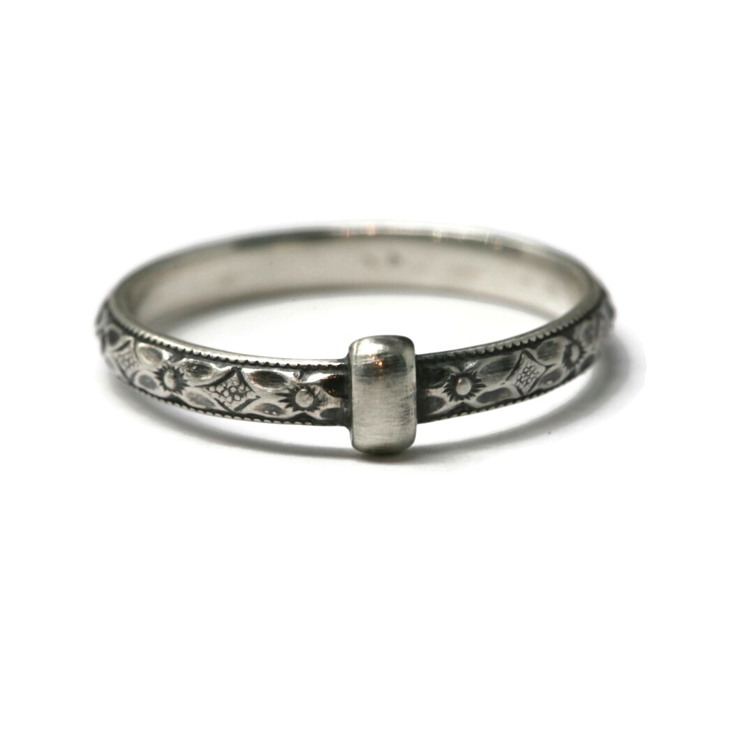 Outlander Celtic Style Diamond Flower Pattern Band - 925 Sterling ...