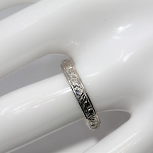 925 Sterling Silver Vine Pattern Band - Etsy