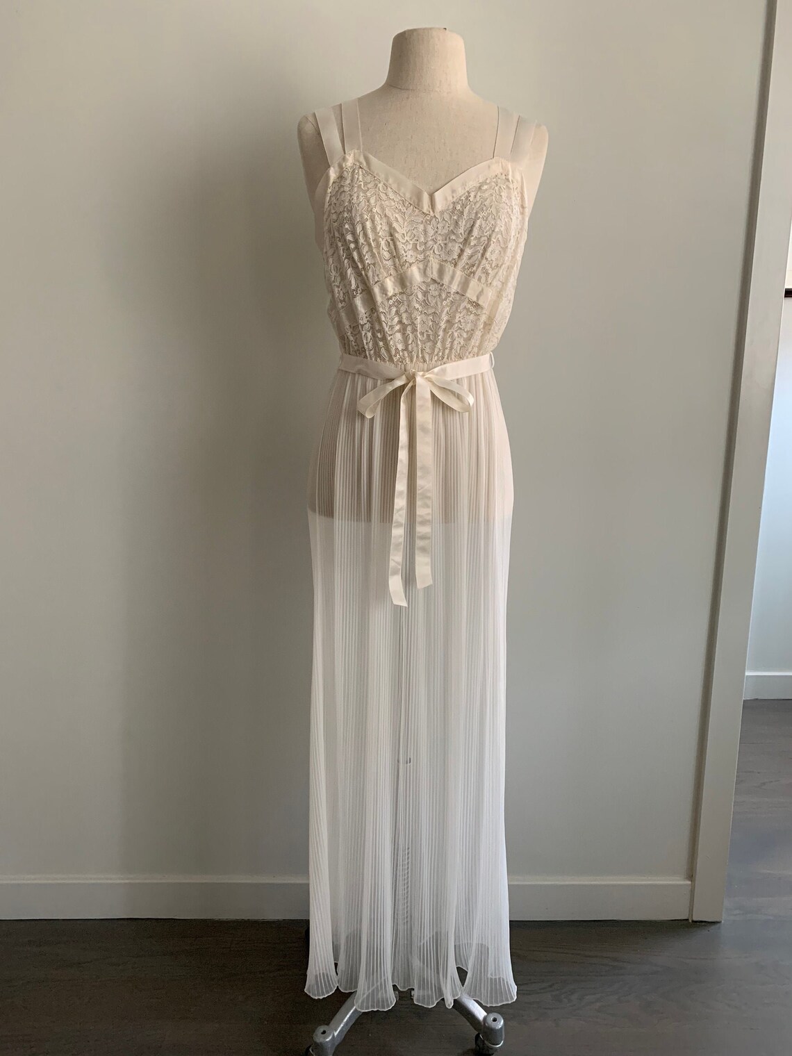 Lovely detailed sheer negligée | Etsy