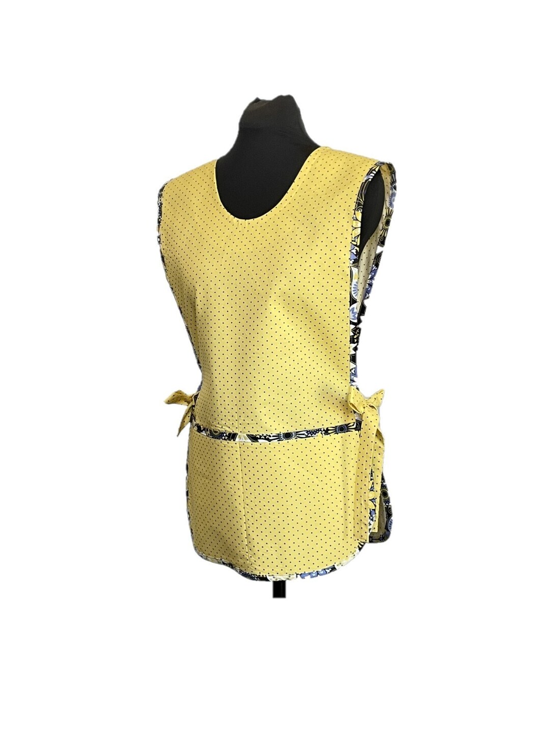 Partially Lined Cobbler Smock Style Apron With Two Pockets/light Yellow ...