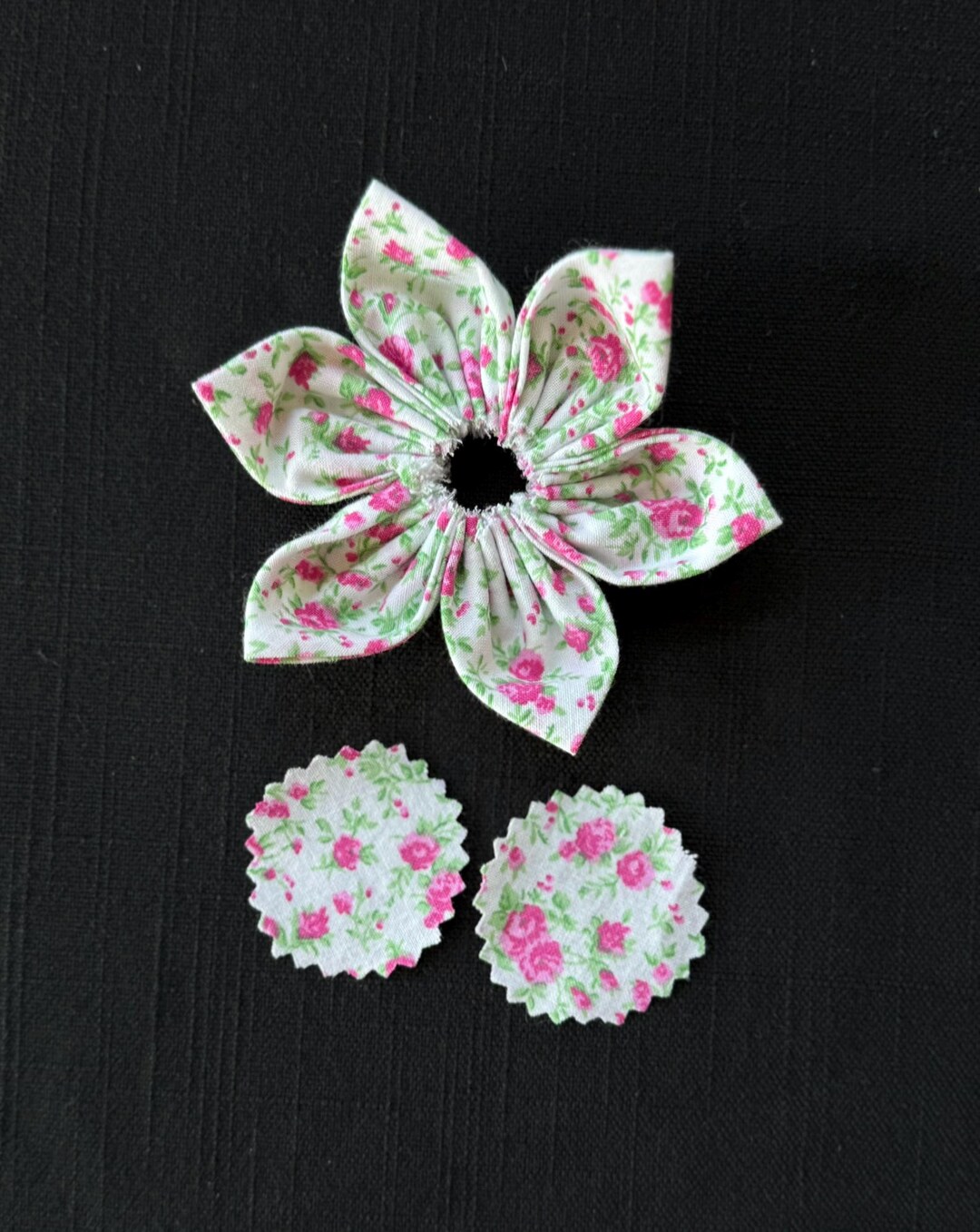 Unfinished Cotton Fabric Flowers/vintage Style Mini Rose Design ...