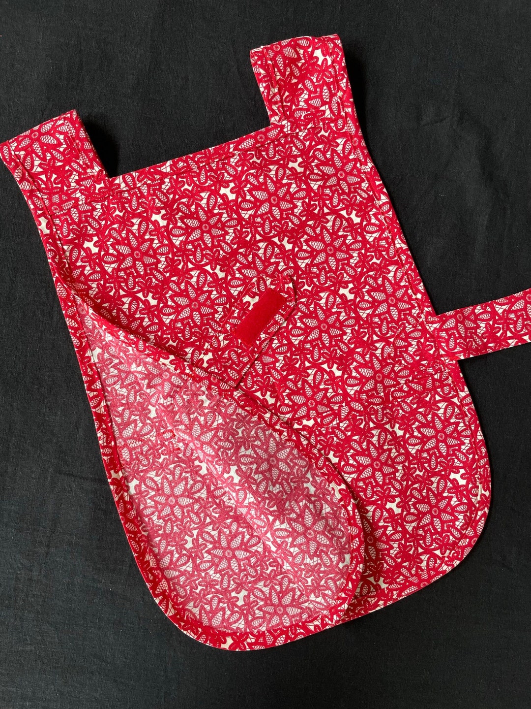 Mommy & Me Child Size Red and Ivory Cobbler Smock Style Lightweight ...