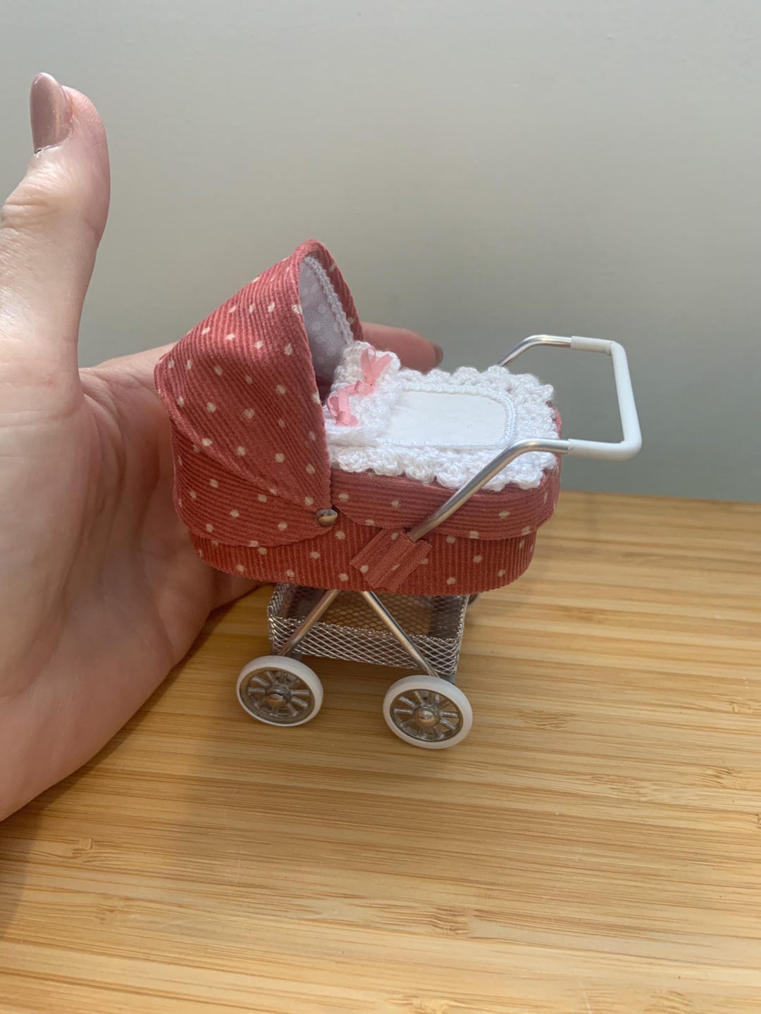 AVAILABLE NOW Dollhouse 1/12th Scale Modern Dolls House Pram/stroller ...