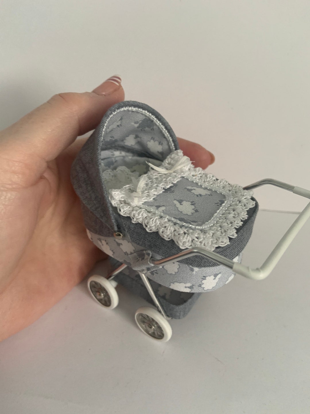 AVAILABLE NOW Dollhouse 1/12th Scale Modern Dolls House Pram/stroller ...