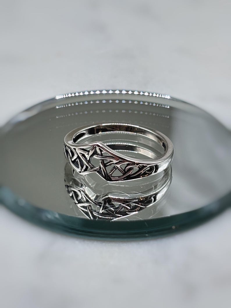 Sterling Silver Celtic Star Ring, Woven Knot Band, Minimalist Eternity ...