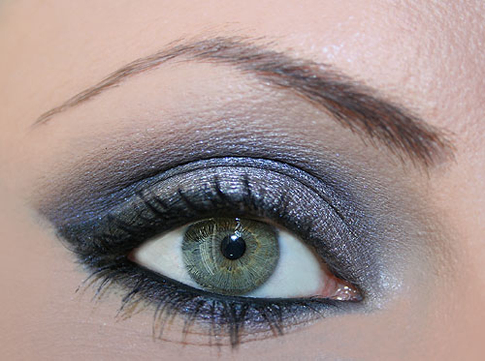 Gray eyeshadow store