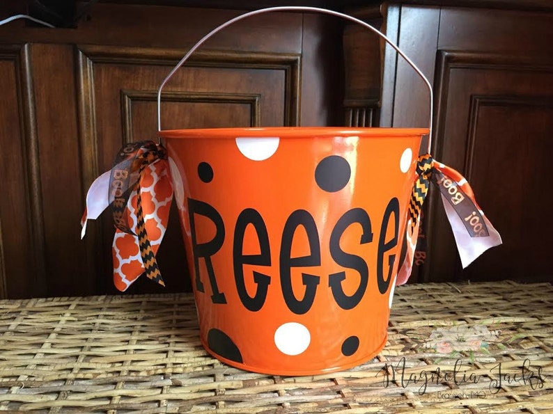 Custom Halloween Trick or Treat Candy Bucket - Etsy