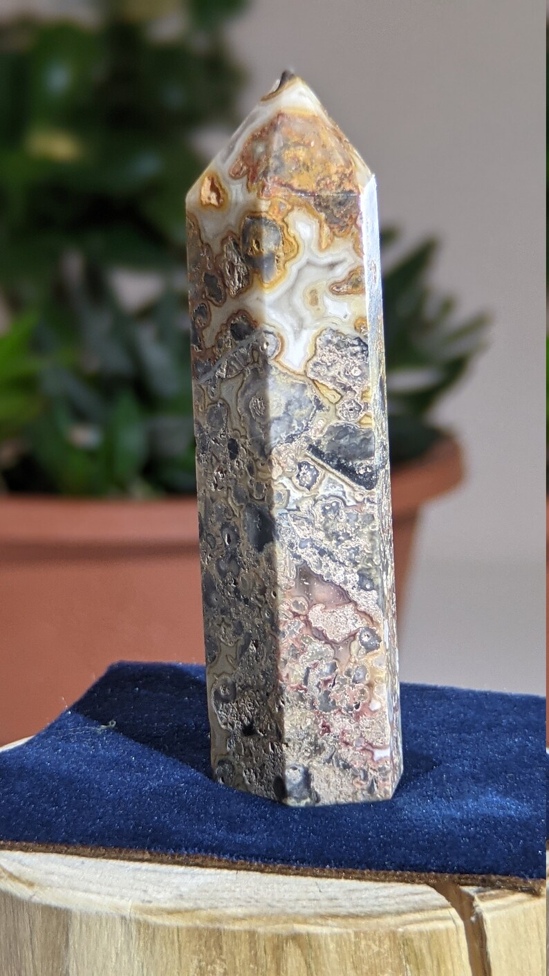 Laguna Crazy Lace Tan and Cream Agate Tower Point Obelisk - Etsy