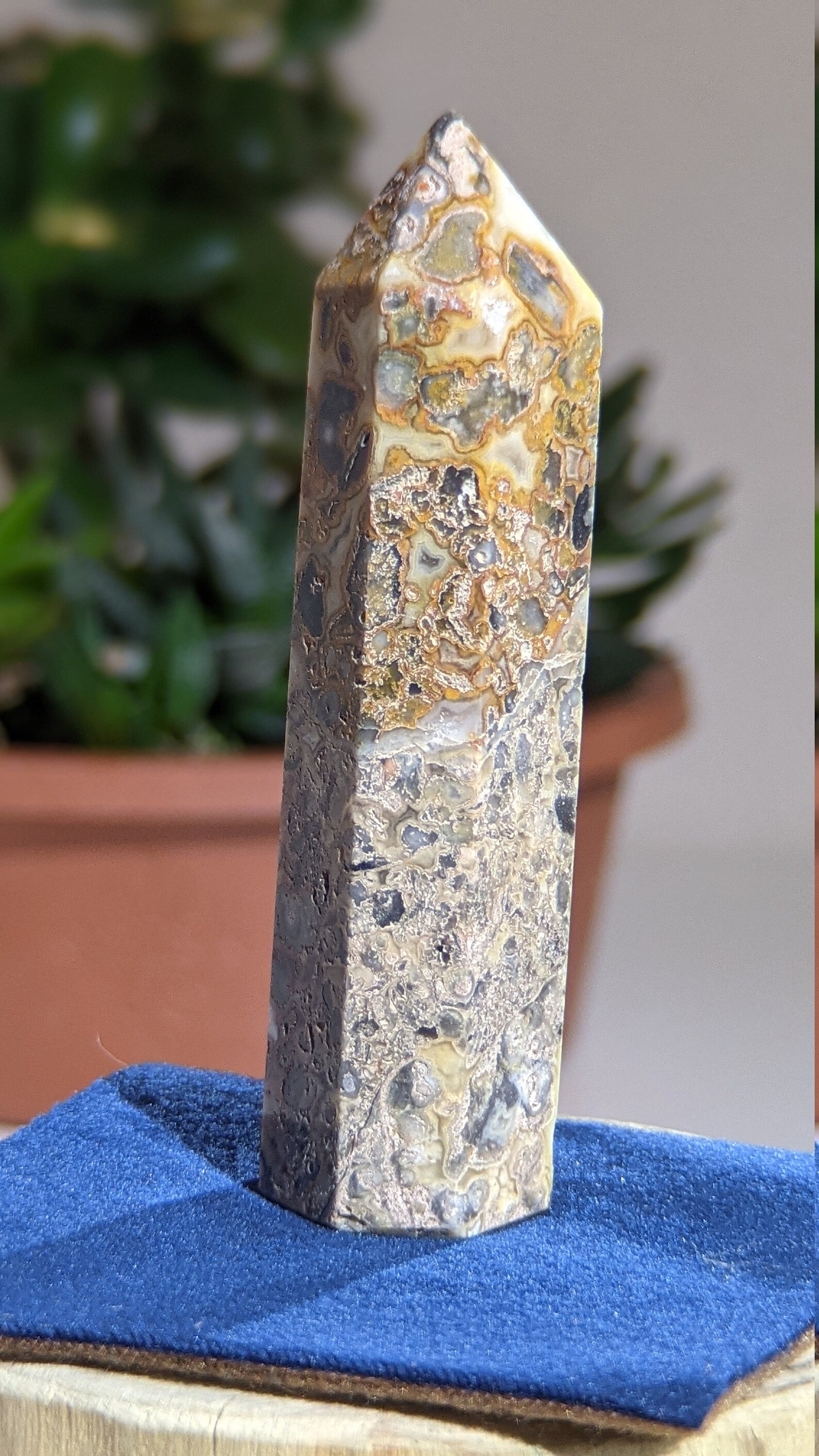 Laguna Crazy Lace Tan and Cream Agate Tower Point Obelisk - Etsy