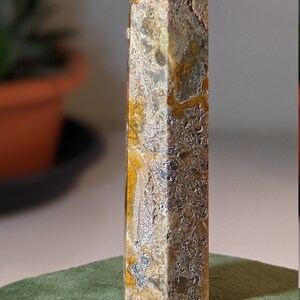 Laguna Crazy Lace Tan and Cream Agate Tower Point Obelisk Amazing ...