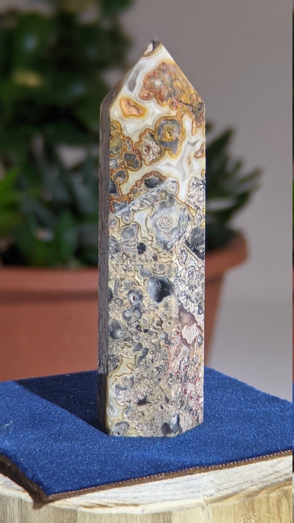 Laguna Crazy Lace Tan and Cream Agate Tower Point Obelisk | Etsy