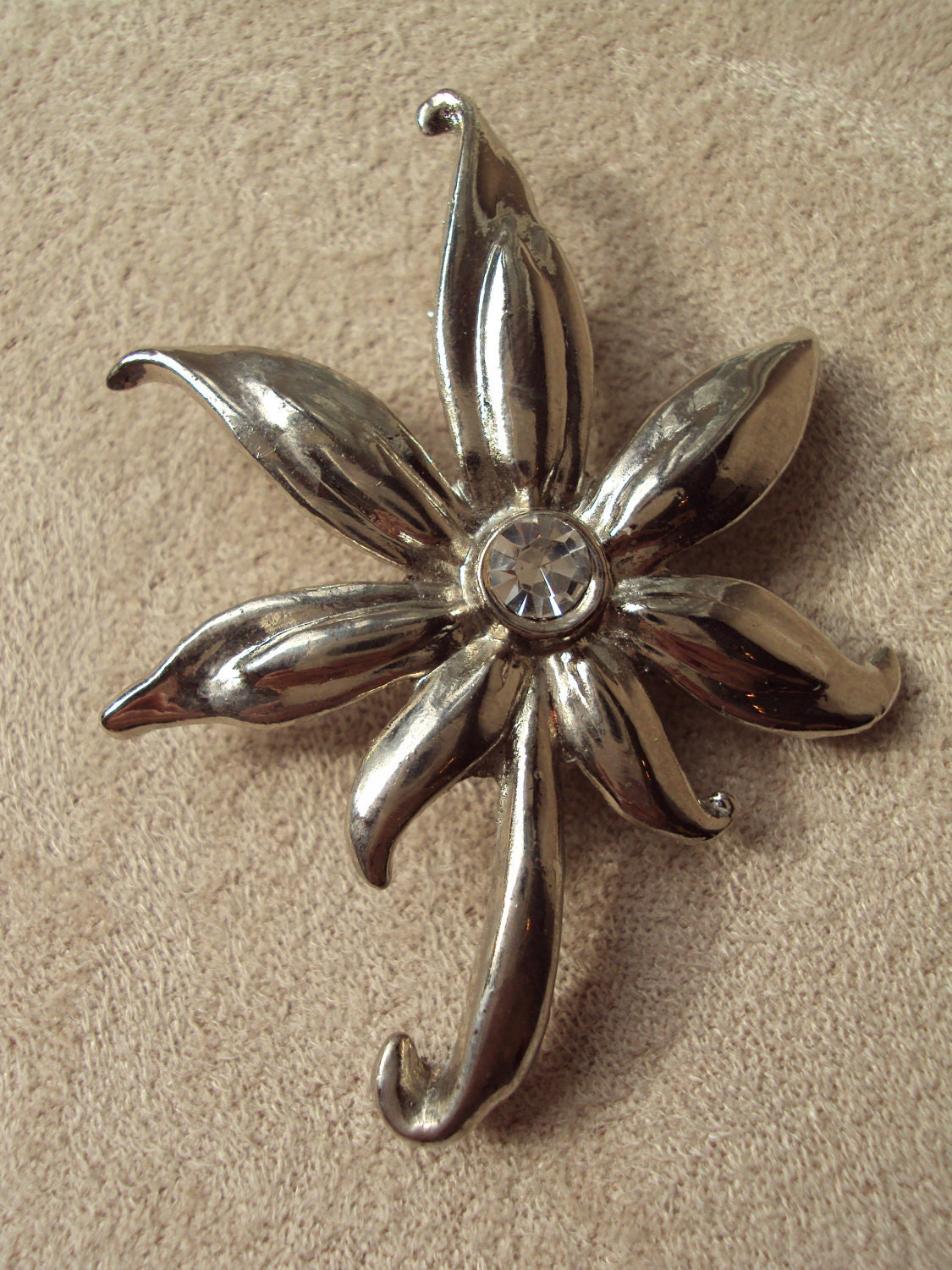 Silver Flower Pin - Etsy