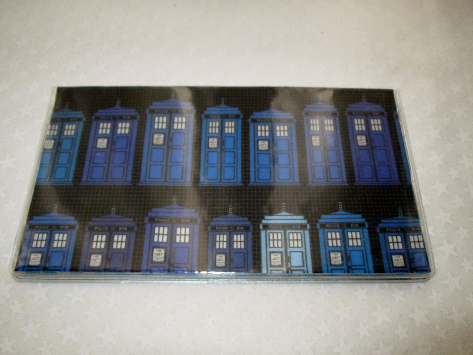 Dr Who Tardis Passport Cover 2 Interior Pockets, Fabric With Vinyl ...