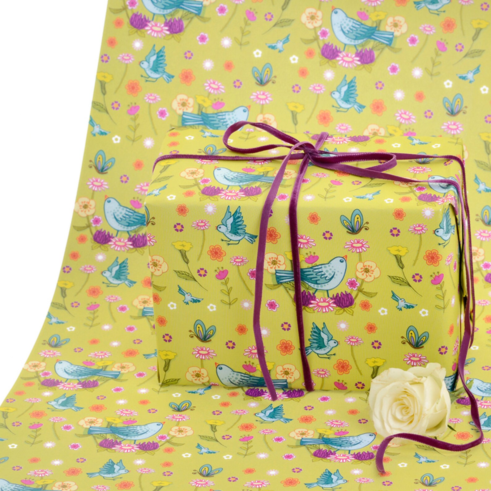 Chartreuse Gift Wrapping Paper With Bluebirds and Spring Flowers - Etsy