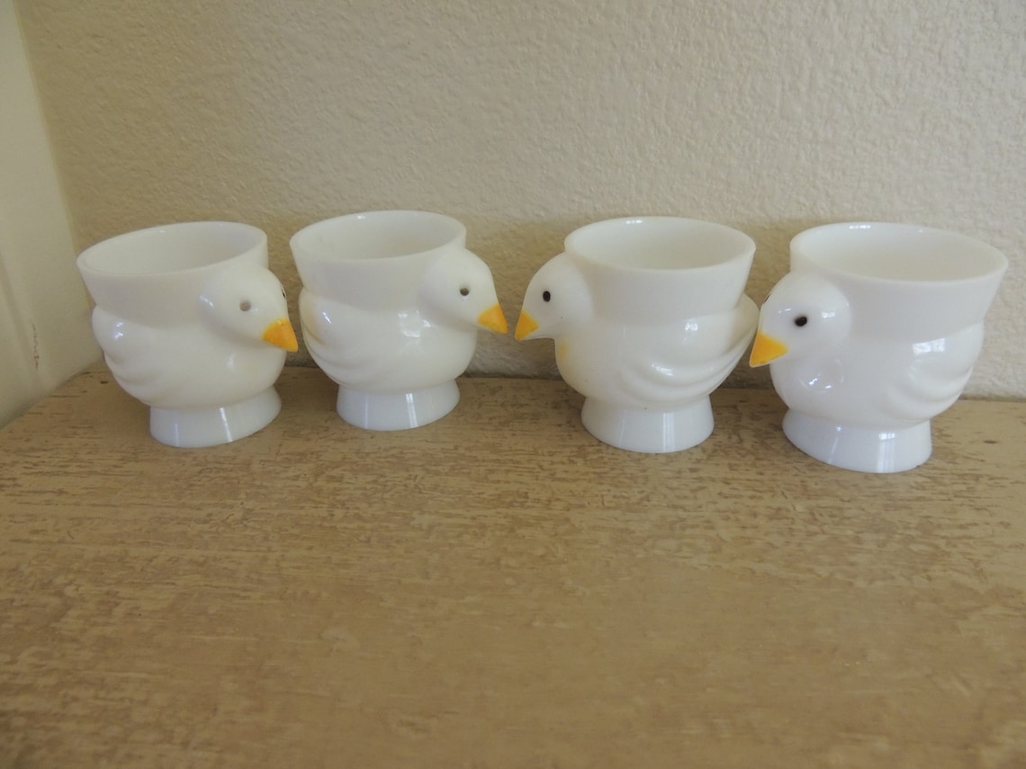 Vtg EGG CUPS Set of FOUR 4 Chick or Duck Plastic Egg Cups - Etsy