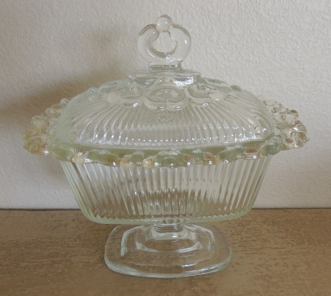 CANDY DISH Vintage Pressed Glass Candy Dish With Pedestal and Lid ...