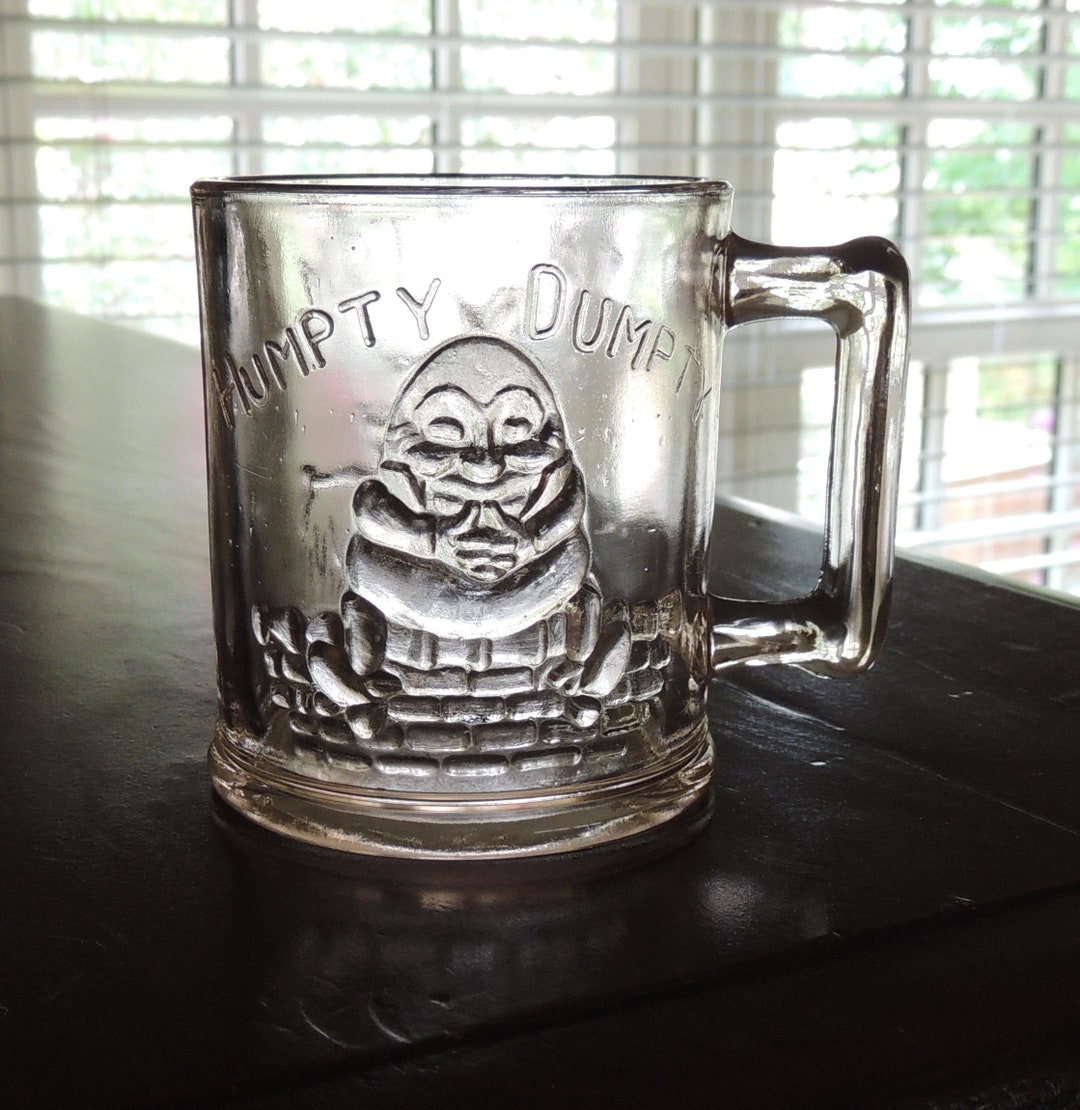 HUMPTY DUMPTY MUG Vintage Pink Pressed Glass 3.5" Tall With Tom, Tom ...
