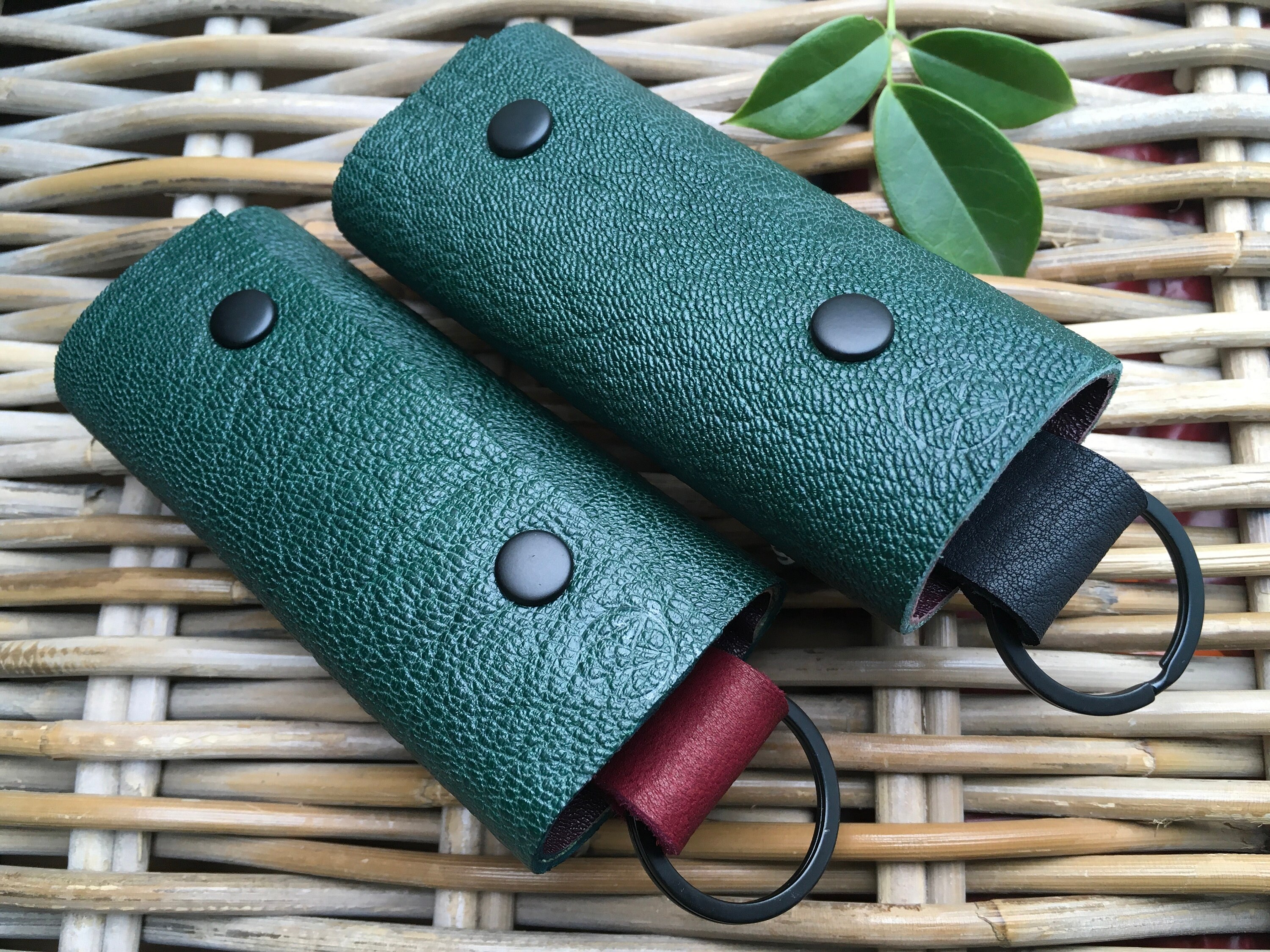 Handmade in UK 2-colour Dark Green Leather Key Holder Key Case - Etsy UK