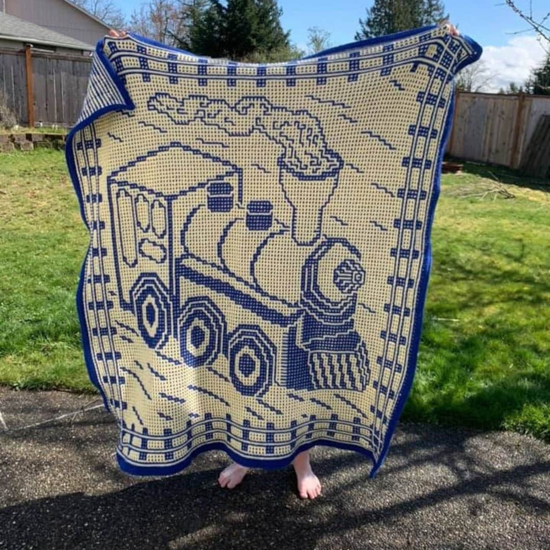 Speedy Train, Crochet Pattern: Mosaic & Interlocking Techniques (PDF ...