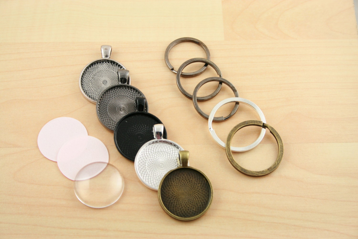 10 KEY Ring Making SETS. 1 Inch Pendant Trays 10 Glass Tiles - Etsy