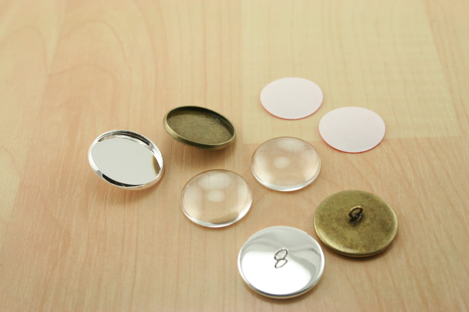 20mm SEW on BUTTON Bezel Blanks (10), SEALS (10 or 20), Glass (10 ...