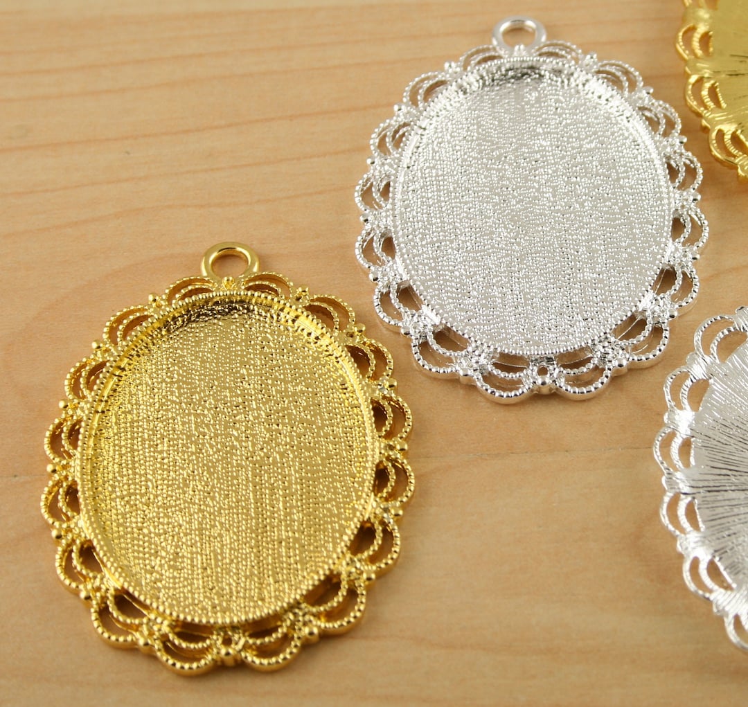 10 Decorative Lacey FILIGREE Edge OVAL Pendant Trays - 30mm X 40mm Oval ...