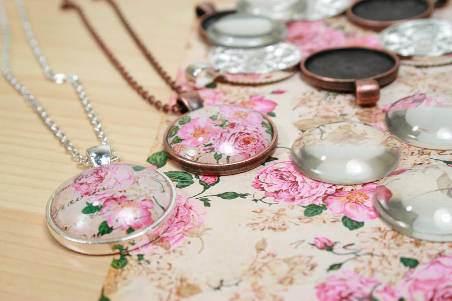 25 SETS Photo Tray and Glass Round Shiny Silver Plated - Etsy