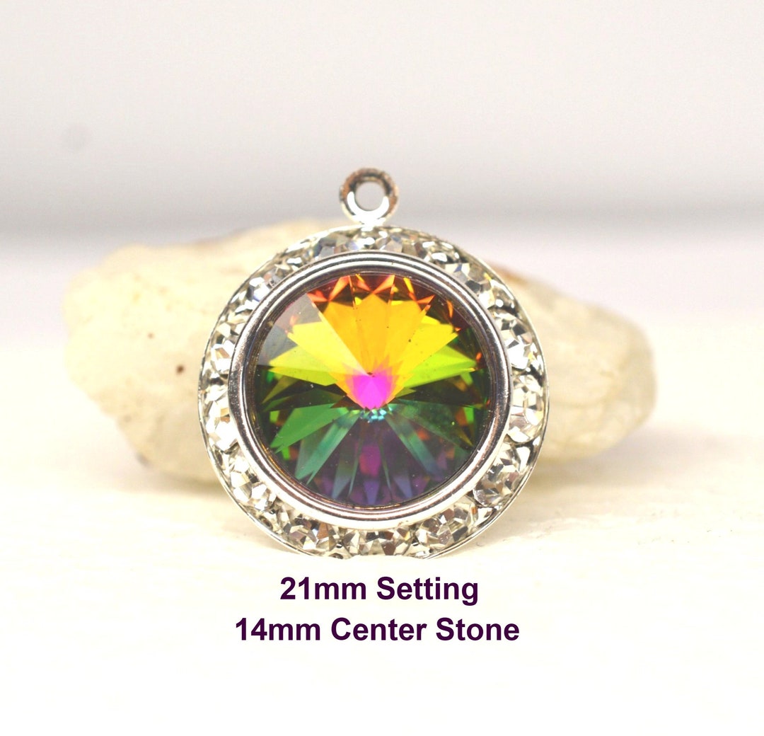 Crystal VM Halo Necklace Pendant, 21mm Clear Crystal in Setting, Silver ...