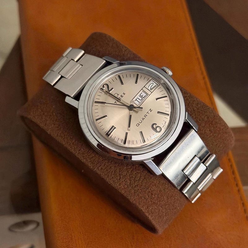Vintage Timex Q Quartz - Etsy