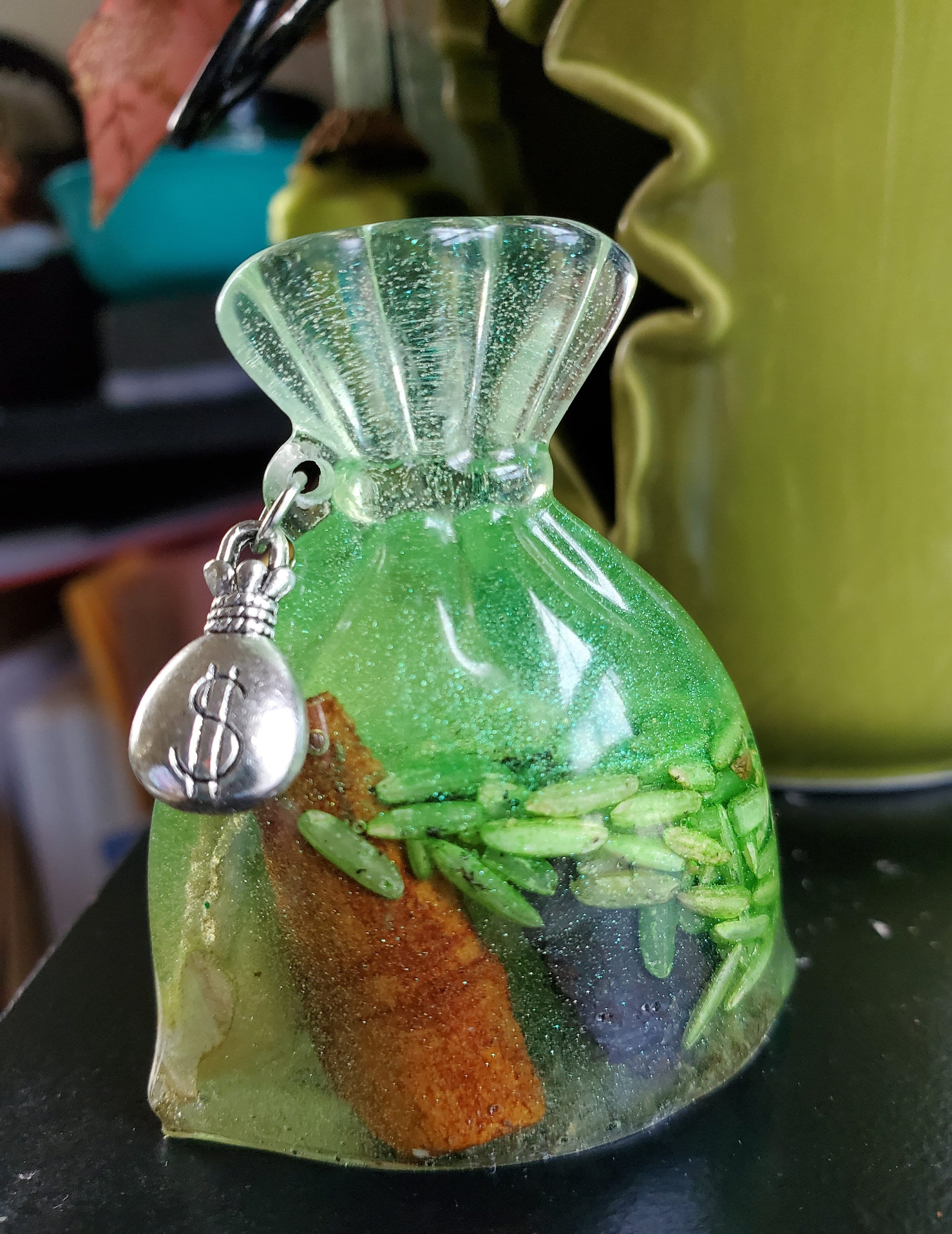 Resin Money Drawing Mojo Bag Hoodoo Witchcraft Wicca Pagan - Etsy