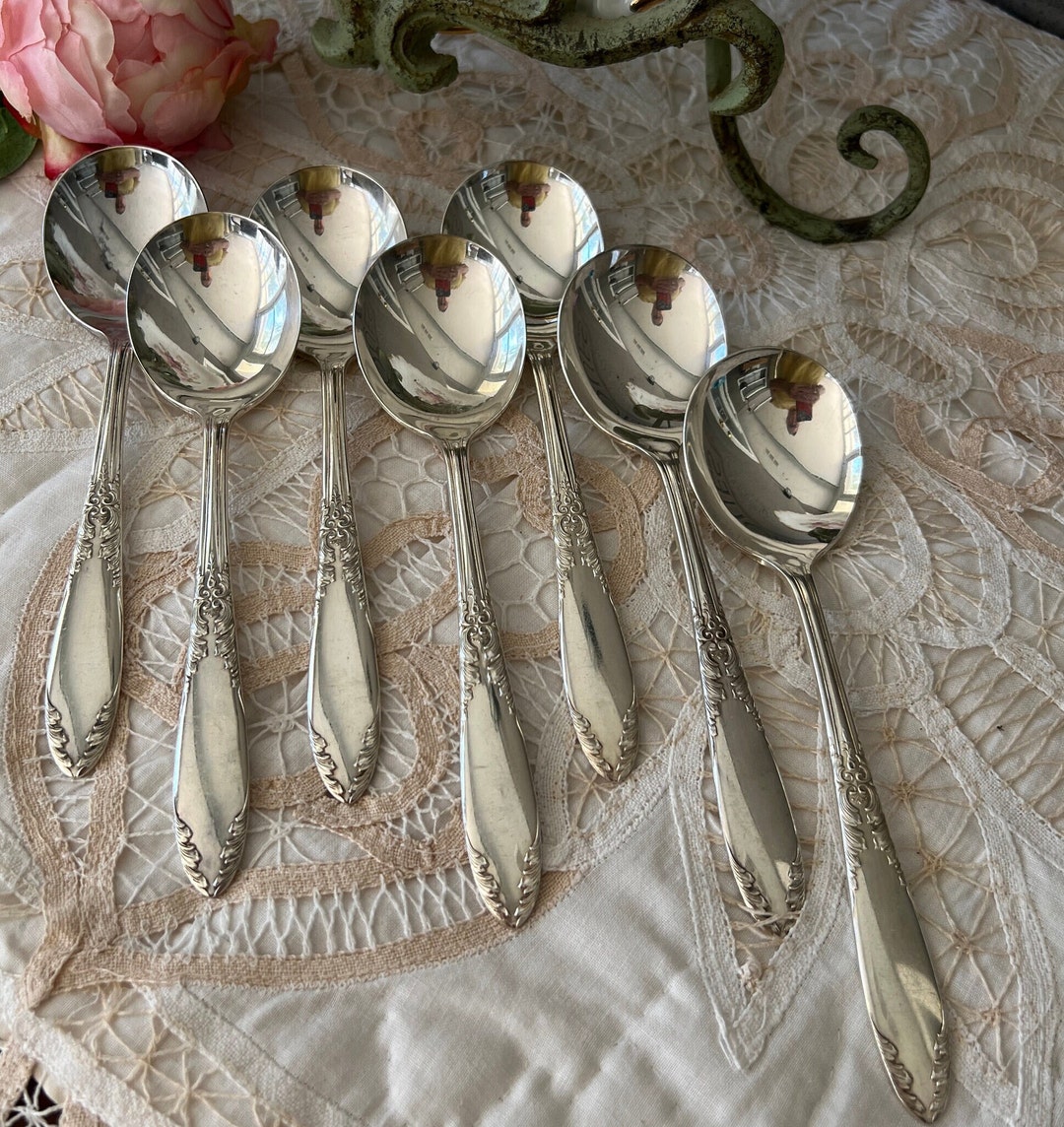Gumbo Spoons, Set of 7 Silverplate National Silver Co King Edward Round ...