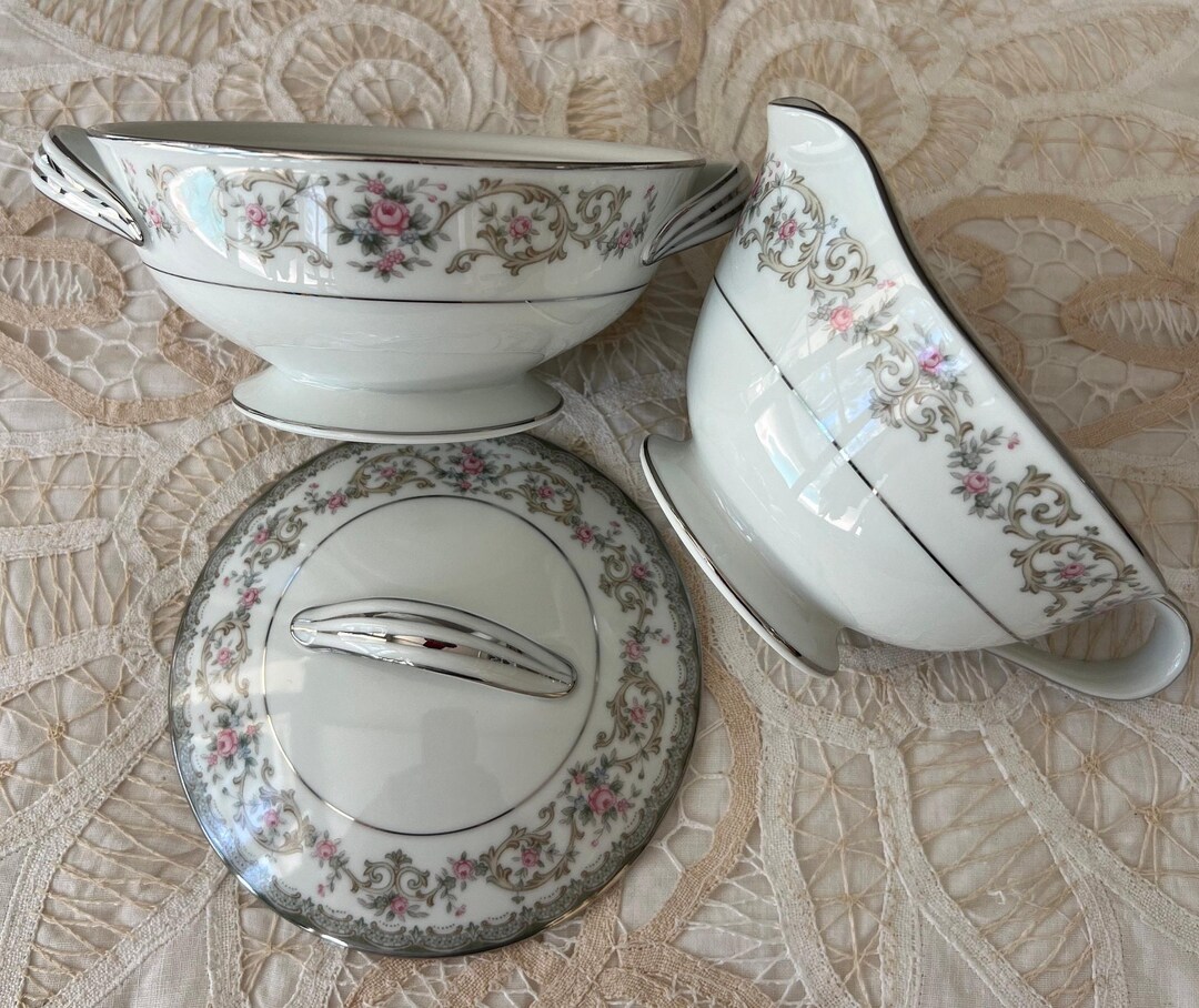 Noritake Edgewood Cream & Sugar Set: Pink Floral With Platinum Trim ...