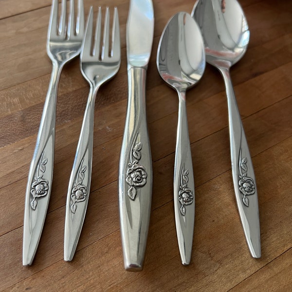 1960s Oneida Lasting Rose Stainless Flatware - Etsy 1960s Oneida Lasting Rose Stainless Flatware - Etsy