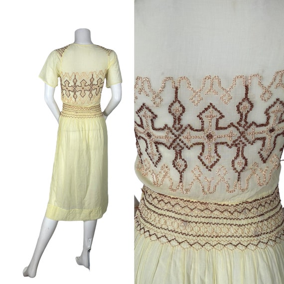 1930s smocked peasant dress - Gem