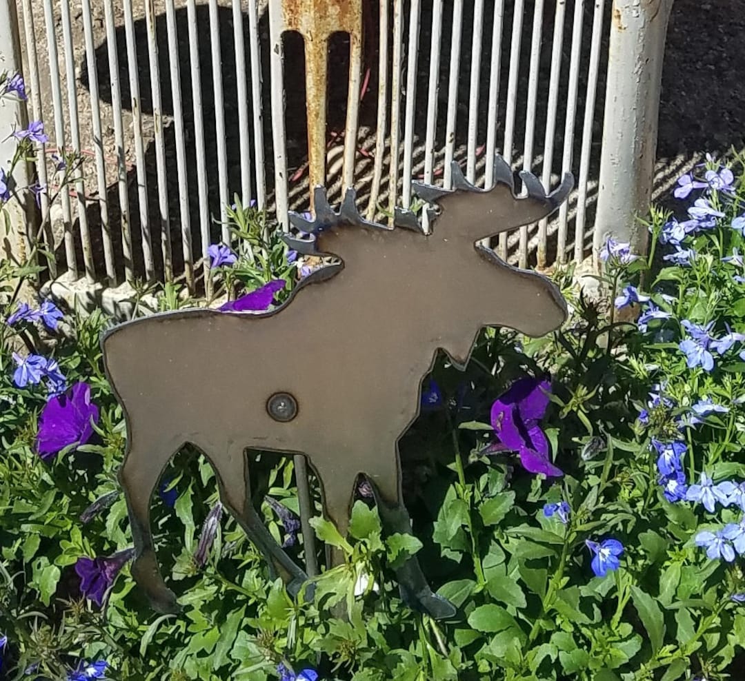 MOOSE Metal Garden Stake - Etsy