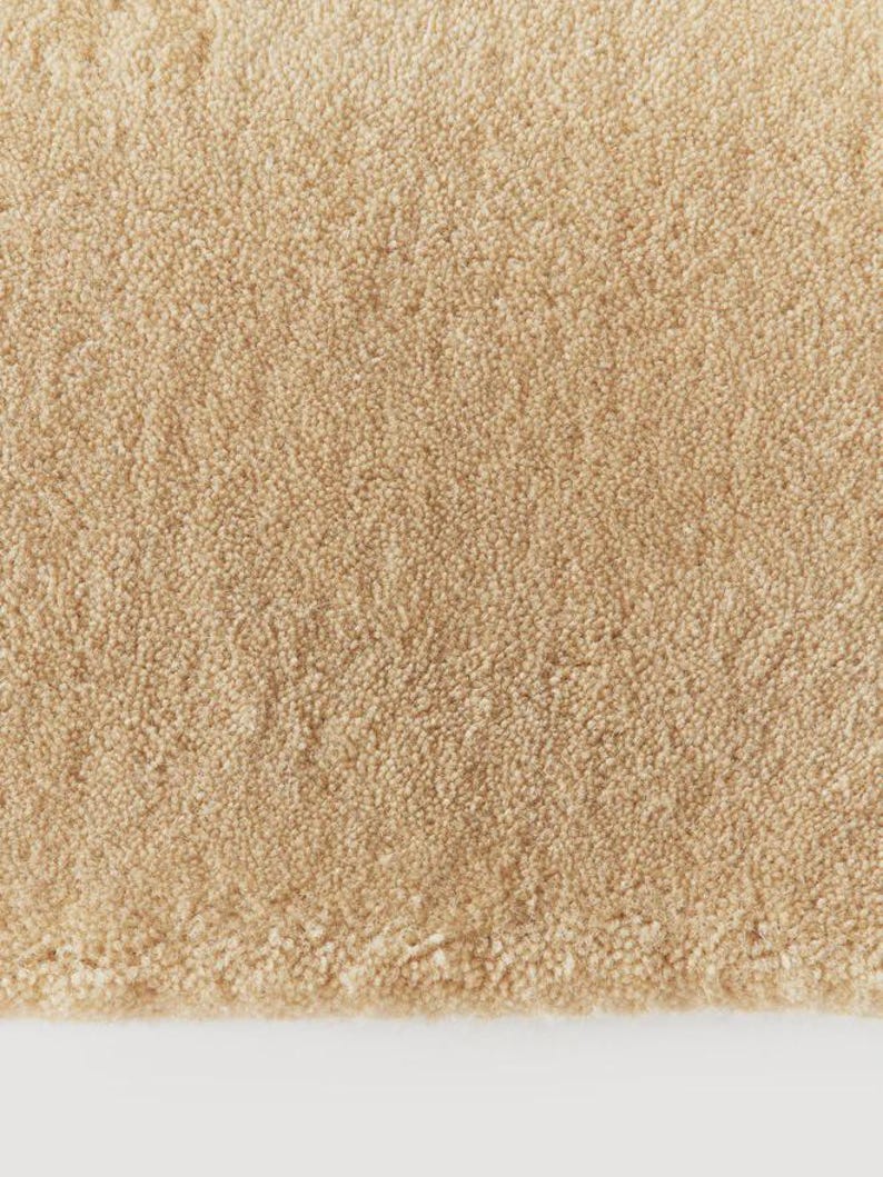 Hand Tufted New Zealand Wool Rug: Soft Plush Ochre Beige Modern Carpet ...